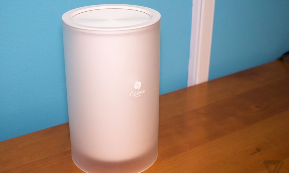 Connect devices from 1000 feet by Cassia Hub Bluetooth Router - iTooleTech